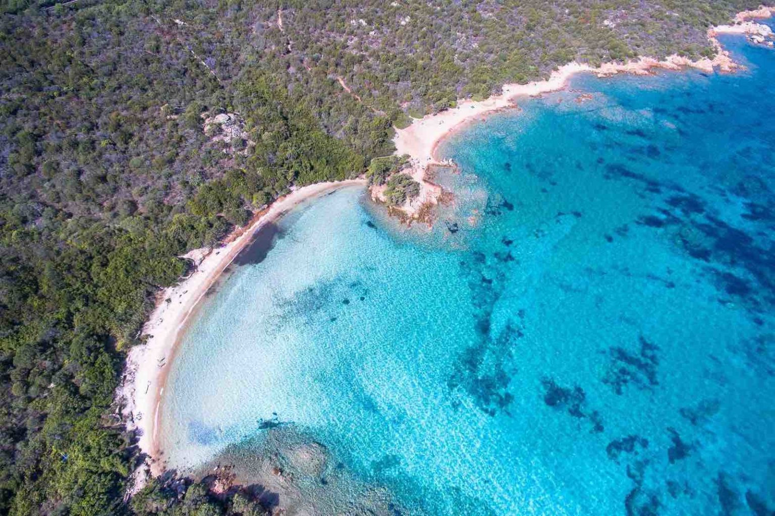 Cannigione - Guide tourisme Sardaigne